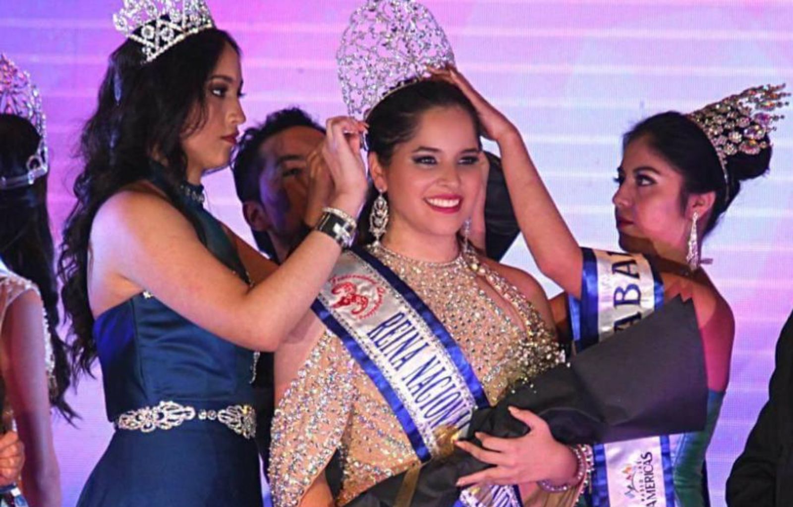 Revelan Video Inédito de Allisson Valdez Coronada como Reina de Belleza ...